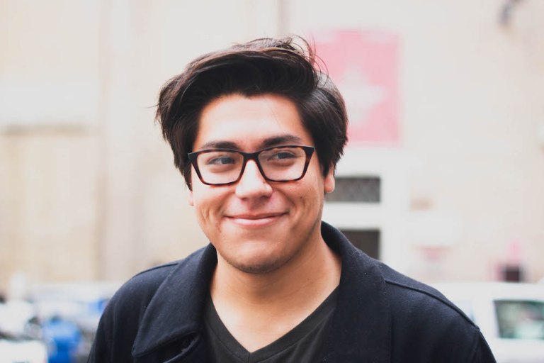 SPEC-TACULAR NEWS—12 Looks That Prove Glasses Are In