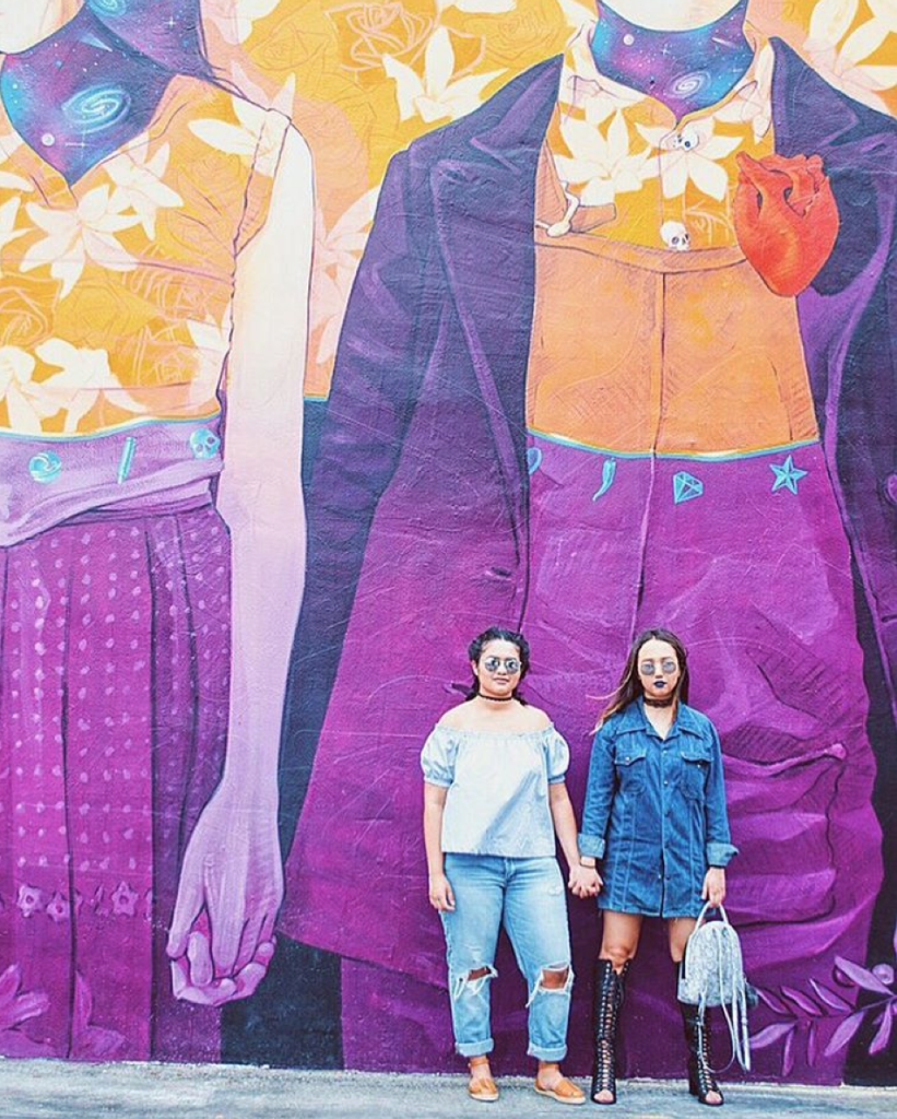 Ten Looks That Show Less Is More