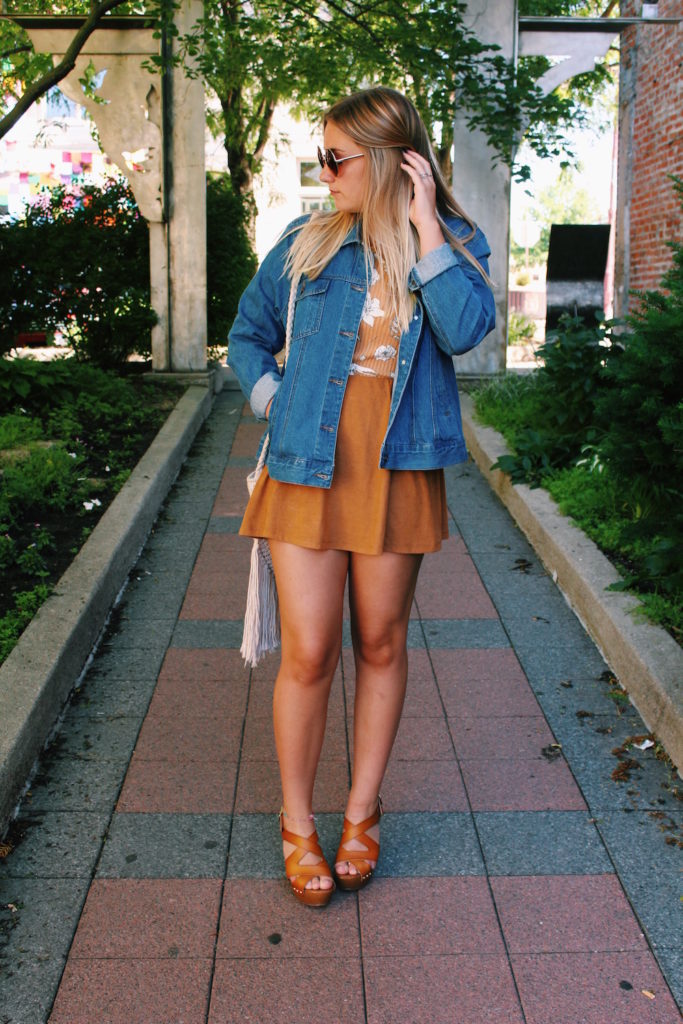 STYLE GURU BIO: Paige Phillips