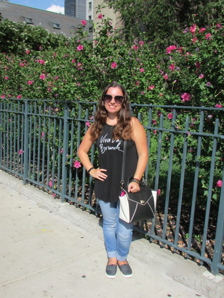 STYLE GURU BIO: Lauren Tralongo