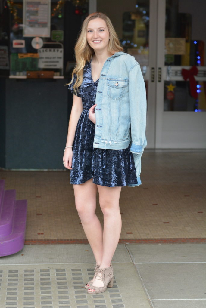 STYLE ADVICE: Let's Bring Velvet Into The New Year
