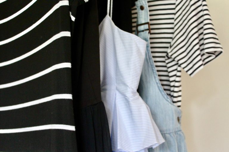 How to Make a Capsule Wardrobe in Just 25 Pieces - College Fashionista