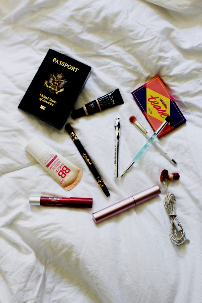 5 Tips and Tricks to Look Gorgeous in the Airport