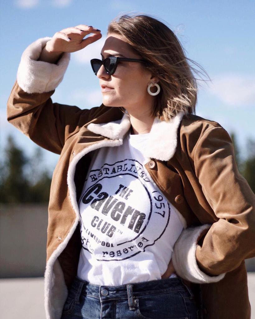 Outfit Ideas for That Kickback You Were Just Invited To