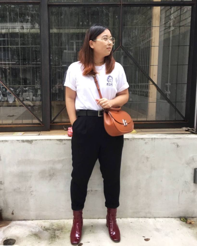 5 Outfits That Prove You Can Wear Red Boots With Pretty Much Anything