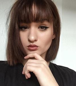 These Day-to-Night Makeup Looks Are a Busy Student’s Dream