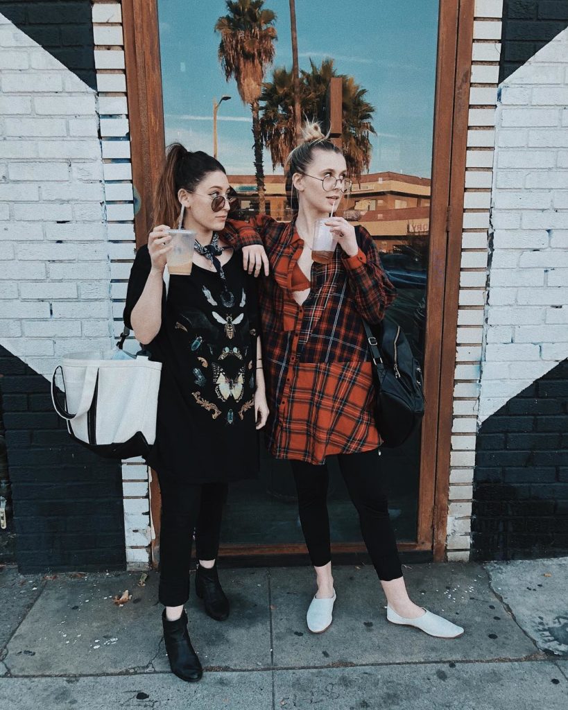 What You Should Be Wearing On Campus This Fall, According to Our L.A ...