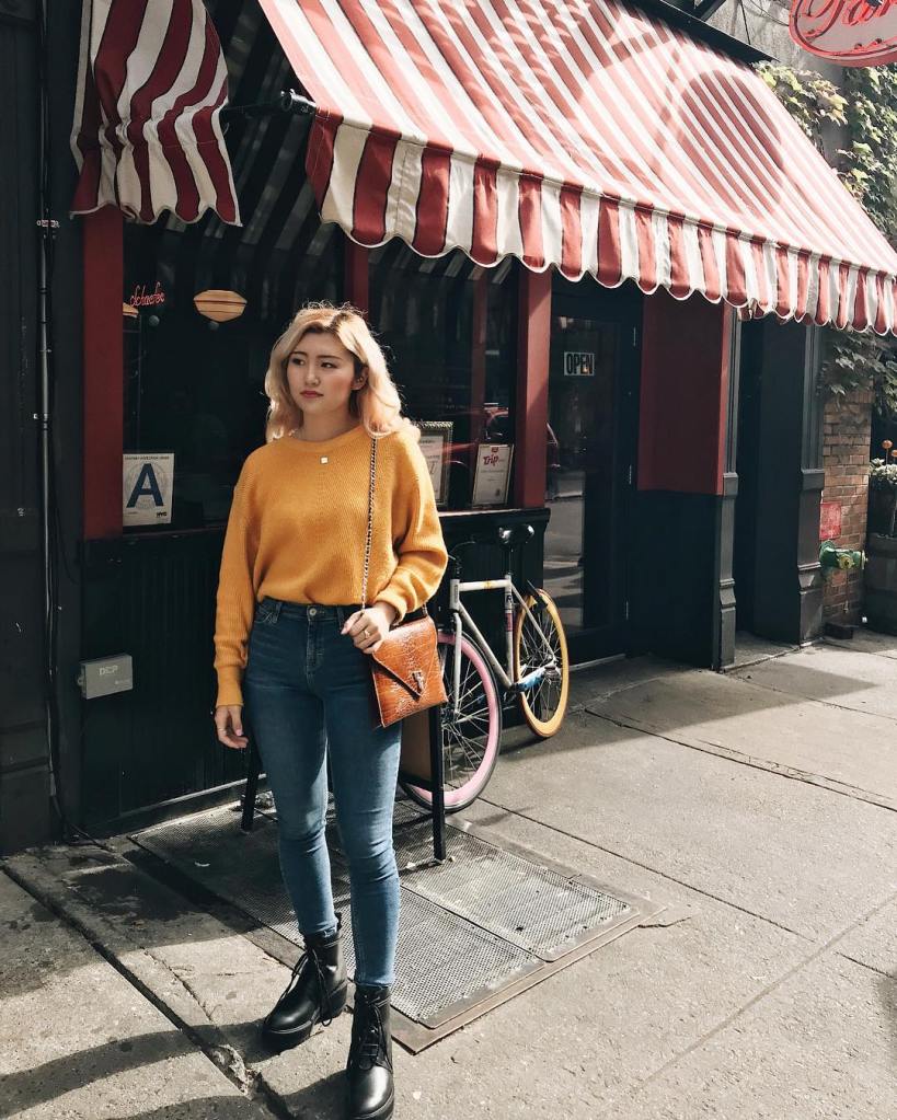 15 Simple Fall Outfits to Make Getting Ready a Breeze