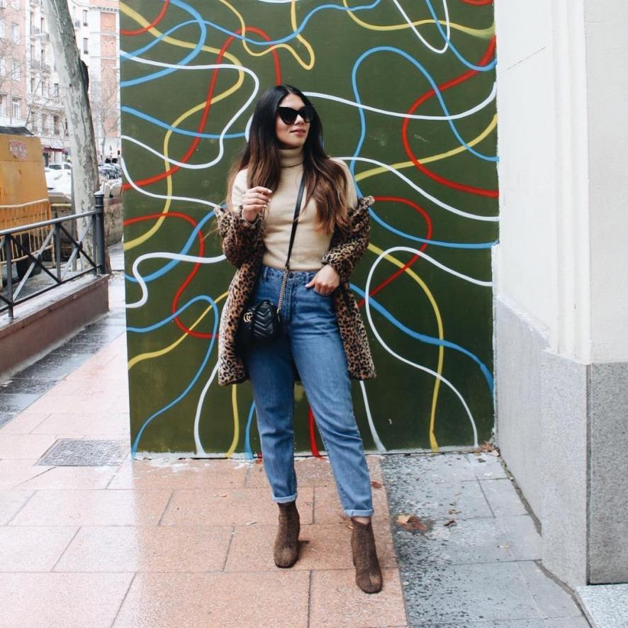 13 Trendiest Ways to Wear the Best Fall Outfits with Jeans