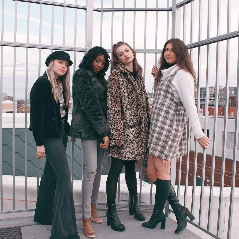 30 Fun Activities to Try With your Roommate