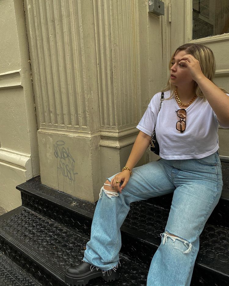 The 15 Items You Need to Create the Perfect College Student Capsule ...