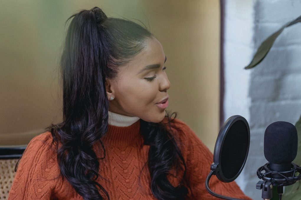 5 Fashion Podcasts You Need to be Listening To