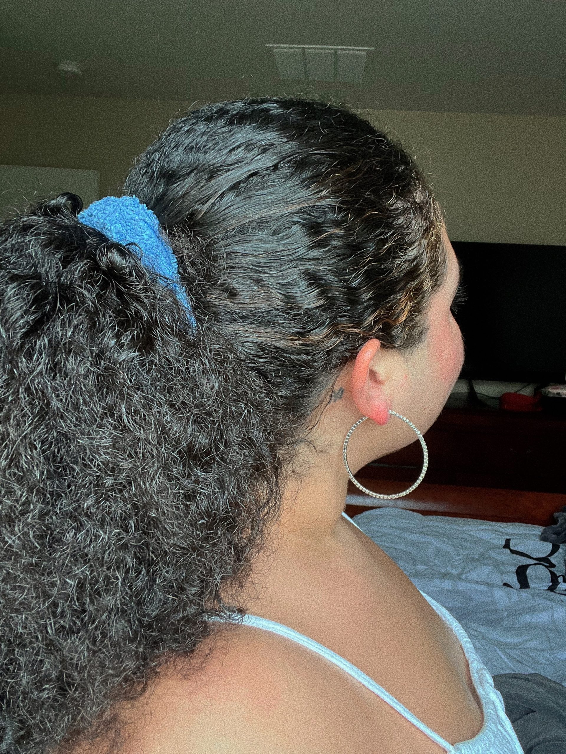 How To Achieve Campus Ready Hair With These 7 Emi Jay Accessories