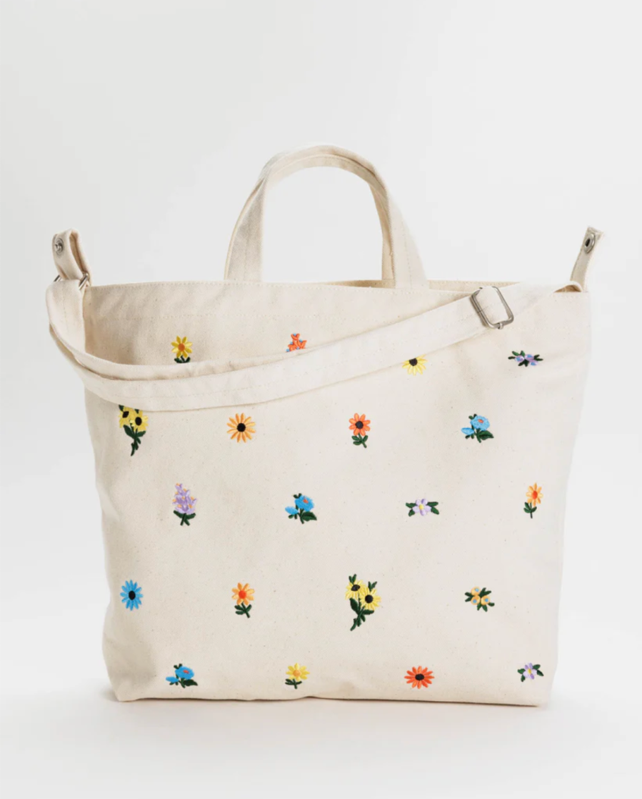 21 Trendy Tote Bags That Will Slay Your Back-To-School Looks