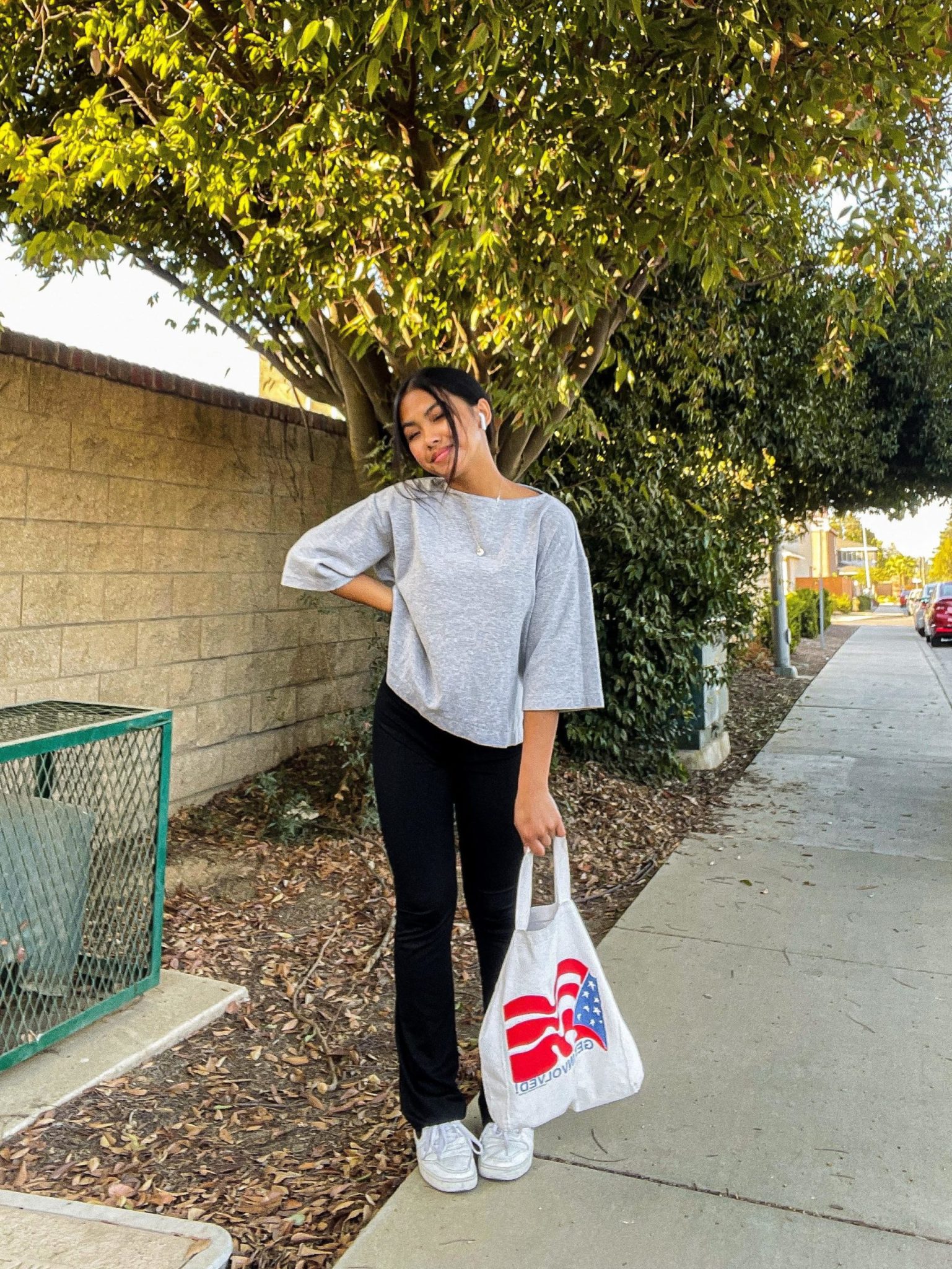 Midterm Study Outfits College Students Are Wearing Right Now