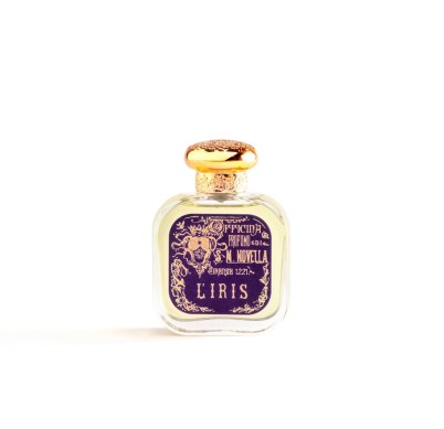 The Ultimate Holiday Fragrance Guide According To An Expert