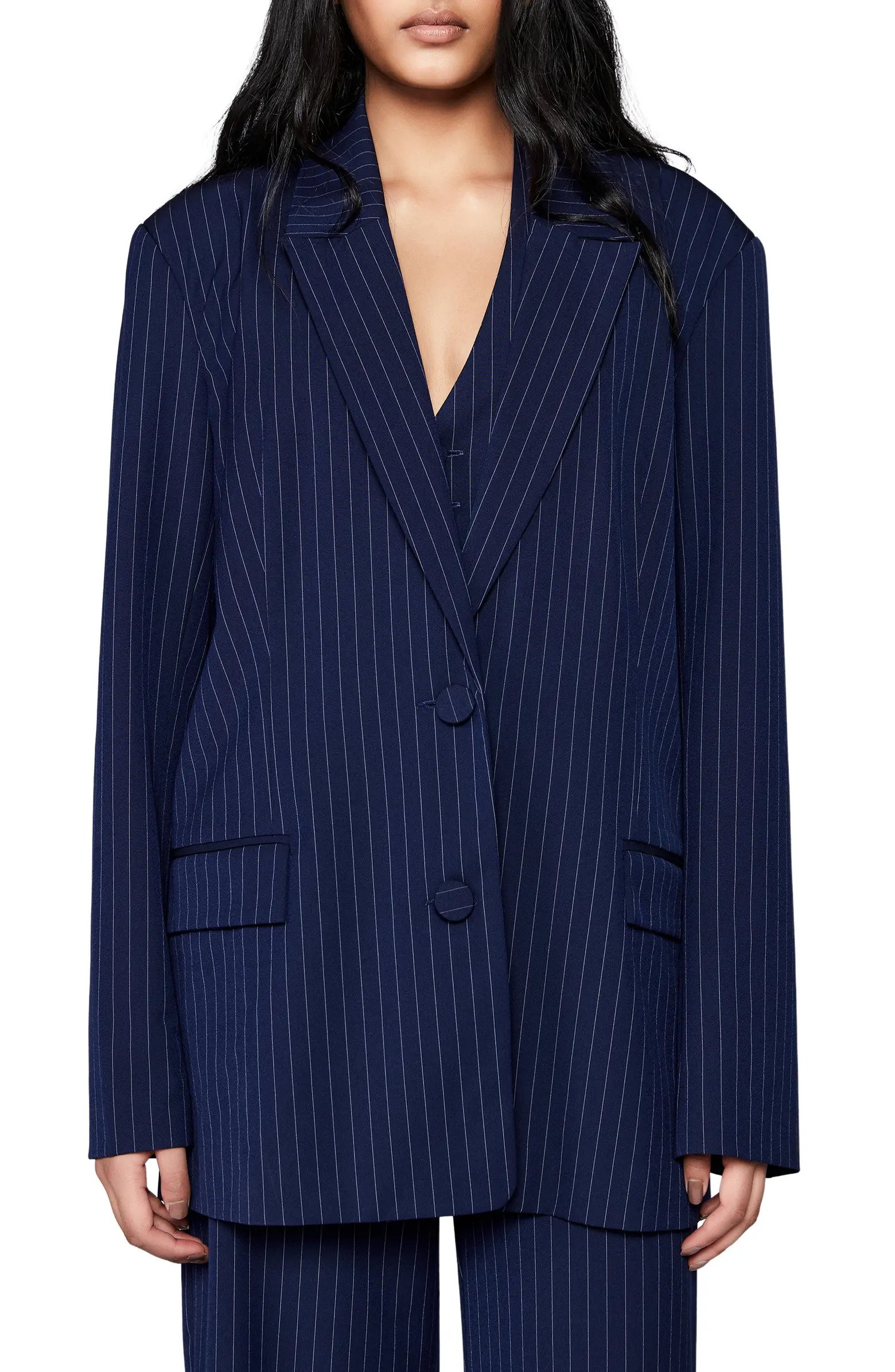 Here’s How To Style Unconventional Color Combinations This Winter
