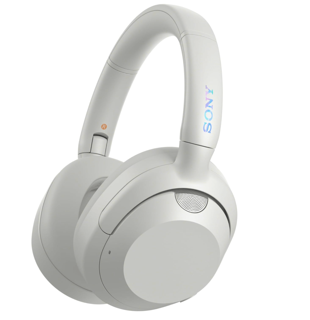 8 Layover Essentials For Your Next Trip To The Airport